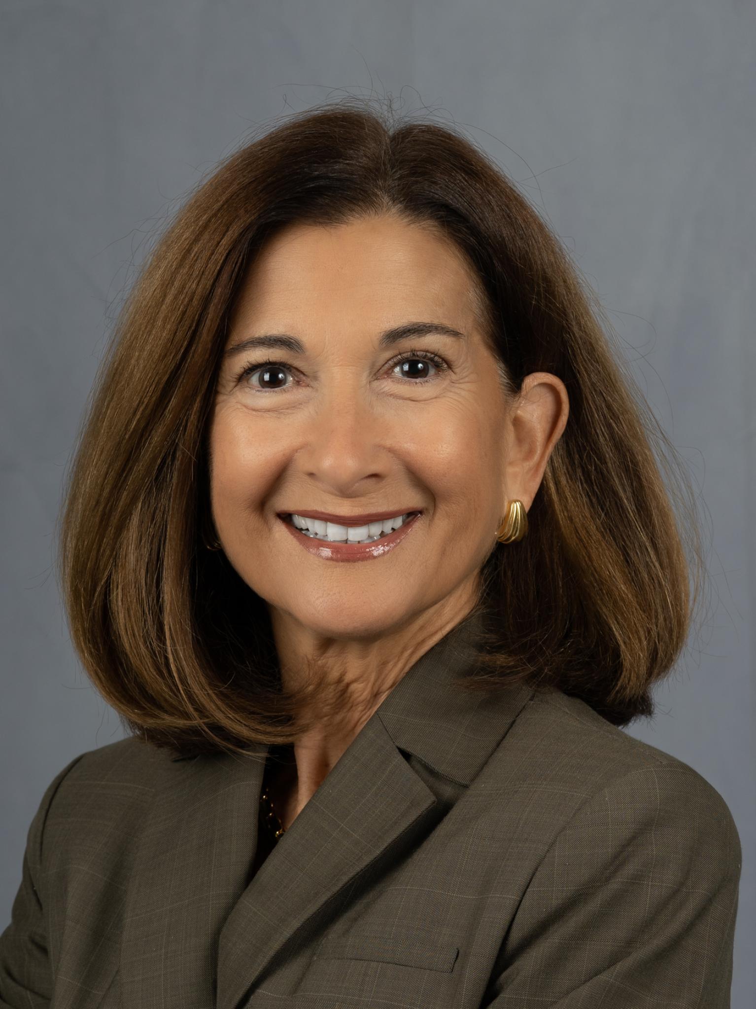 Rosa Chaviano-Moran | Rutgers School of Dental Medicine